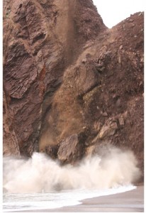 Remarkable photos of a collapsing arch in California - The Landslide ...