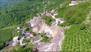 Ordu: a major slump type landslide in Turkey - The Landslide Blog - AGU ...