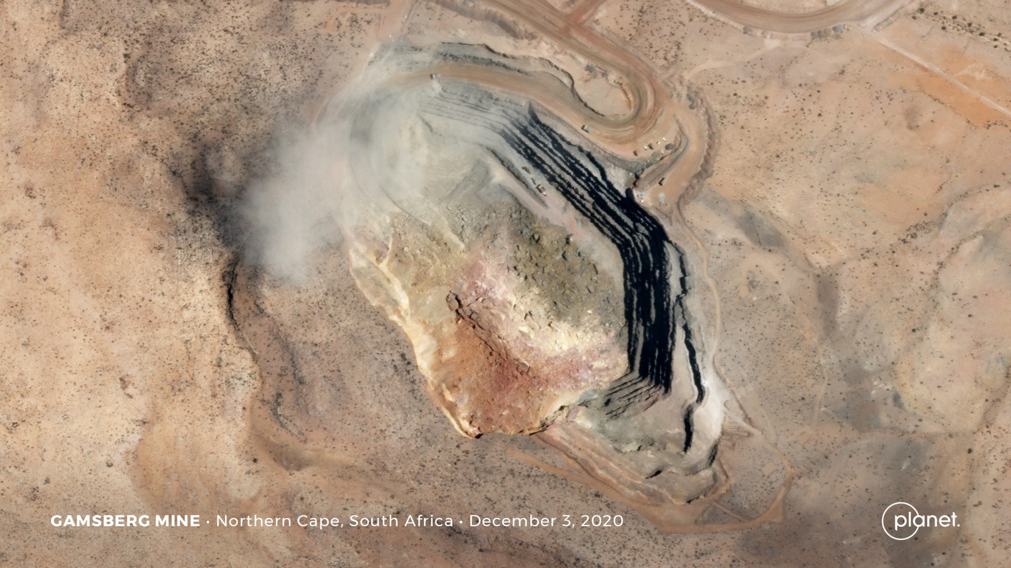 The large landslide at Gamsberg mine: high resolution satellite images ...